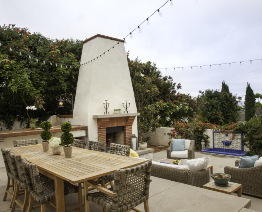 Spanish Eclectic Style House - Ross Thiele & Son | San Diego Interior ...